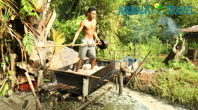 Sagu yang Mulai Tergusur di Mentawai - Jurnalis Travel